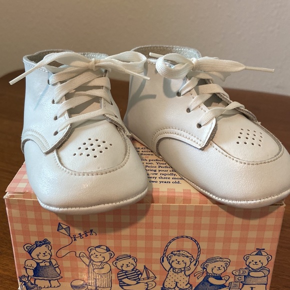 Shoes | Vintage Buster Brown Shoes | Poshmark